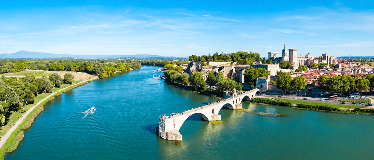 Luxury River Cruises in Europe | Riverside Luxury Cruises